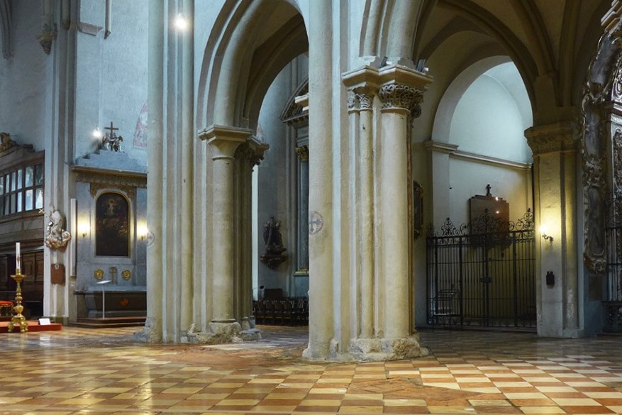 St. Michael – Die Michaelerkirche im Zentrum Wiens